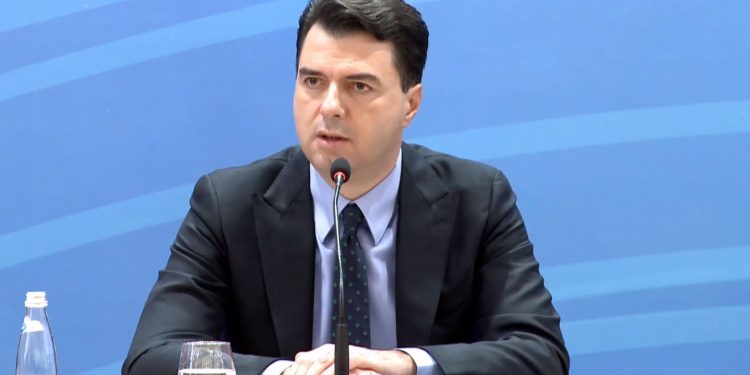 Lulzim Basha dorëhiqet si kryetar i PD-së - www.lexo.al