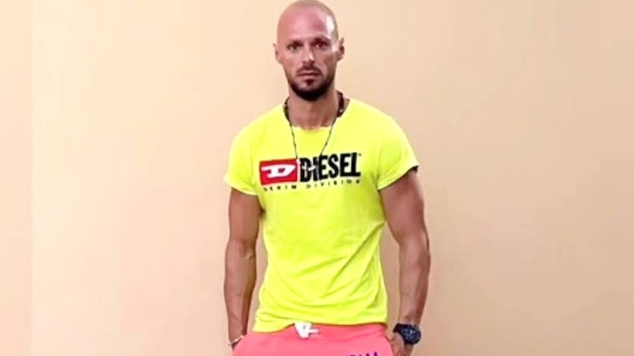Cllevio sërish në telashe, policia e arreston ndërsa ishte “live” në ...