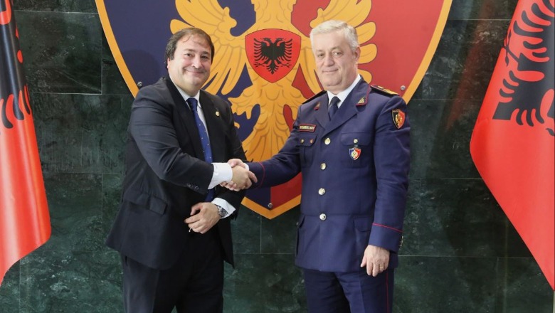 Rrumbullaku mirëpret Komisionerin spanjoll: Synojmë për forcimin e ...